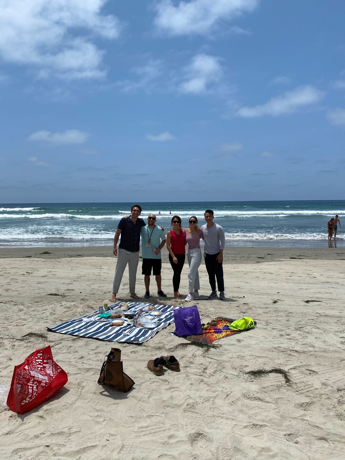 Lab Photos | Hollern Lab - Salk Institute for Biological Studies