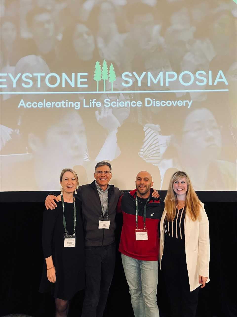 Lab Photos | Hollern Lab - Salk Institute for Biological Studies